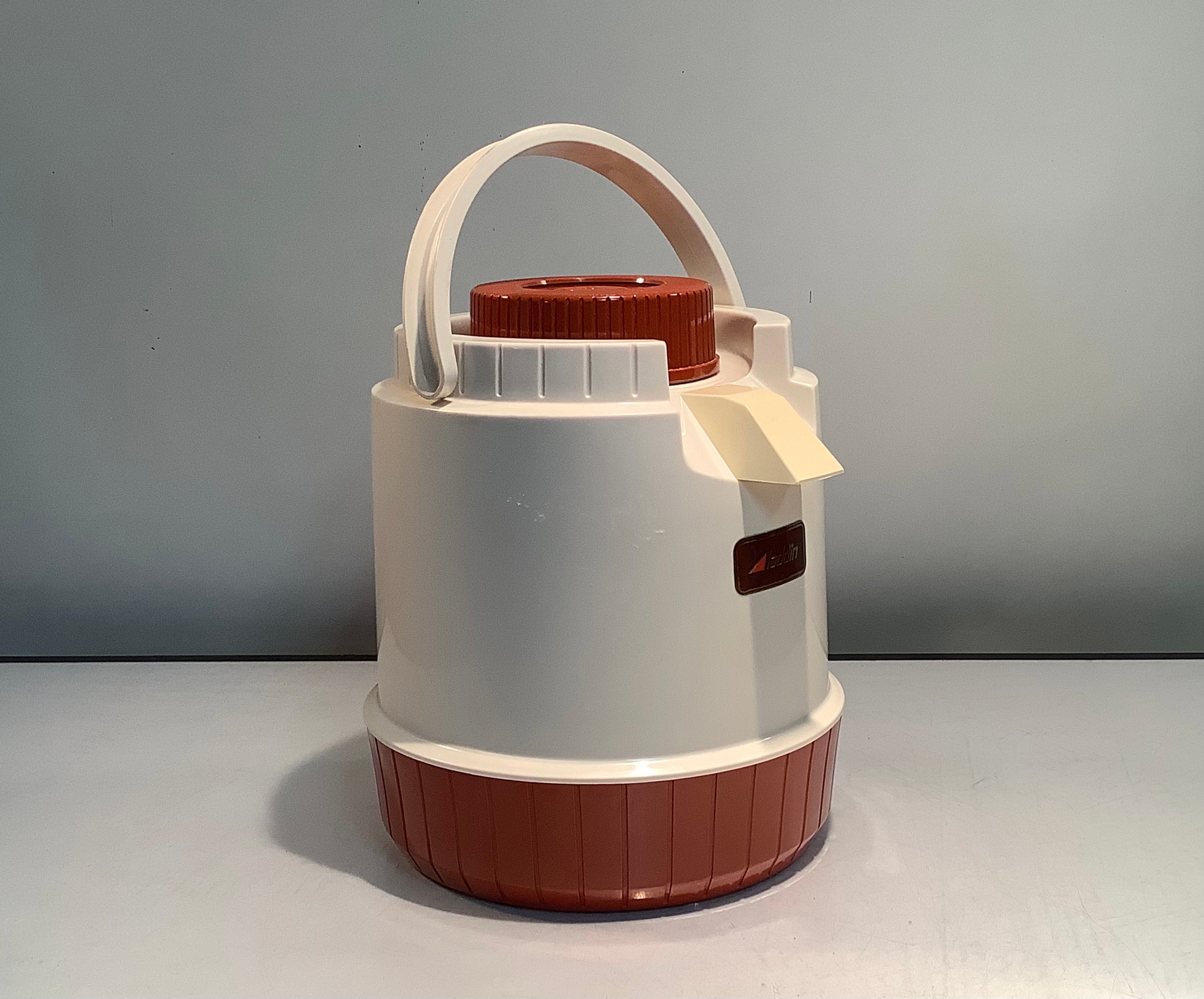 Quirky Aladdin Pump A Drink Jug - Etsy