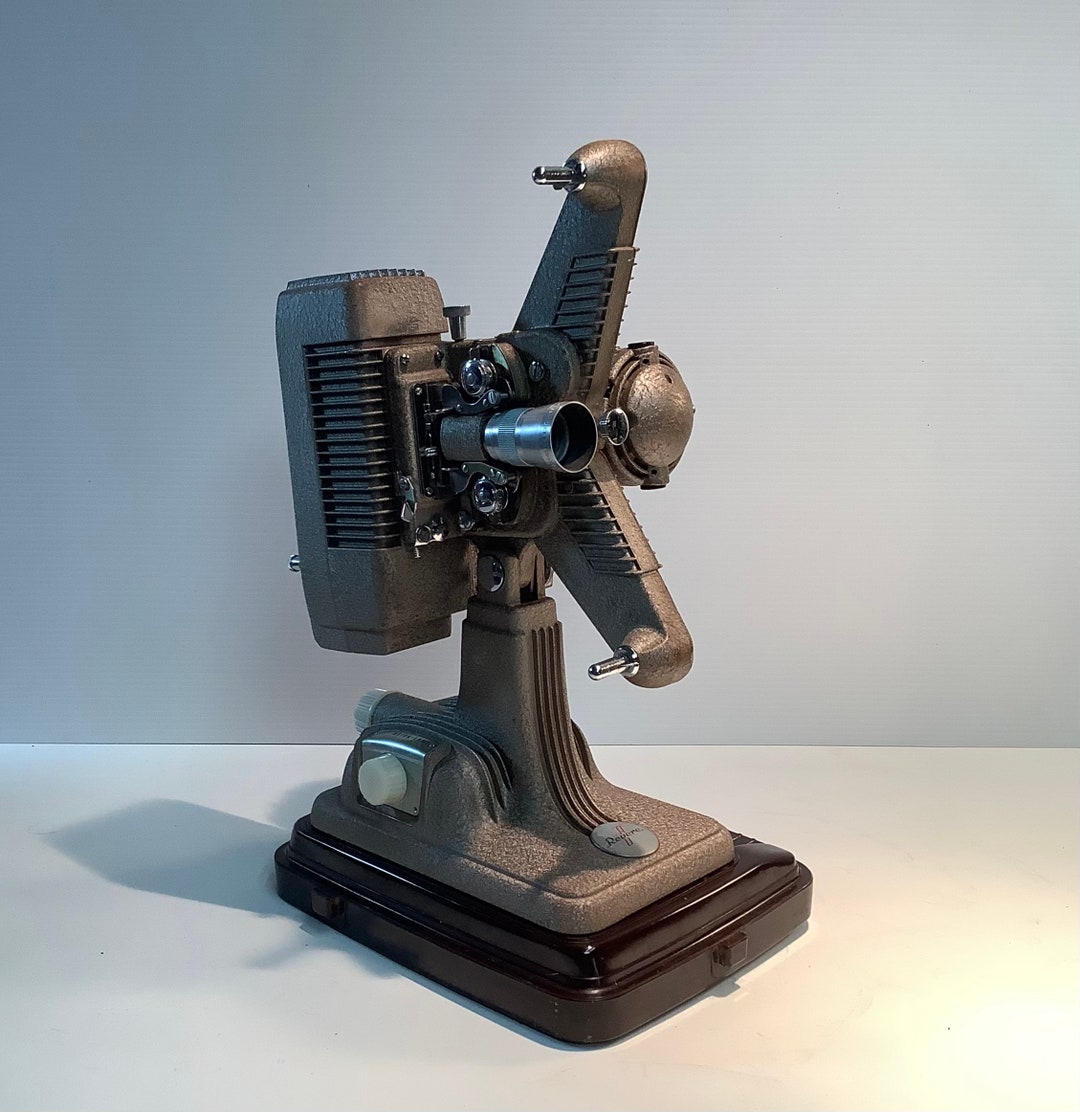 Vintage Revere Art Deco 8mm Film Projector - Etsy