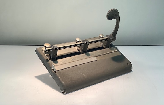 Vintage Master Products 3 Hole Punch - Etsy