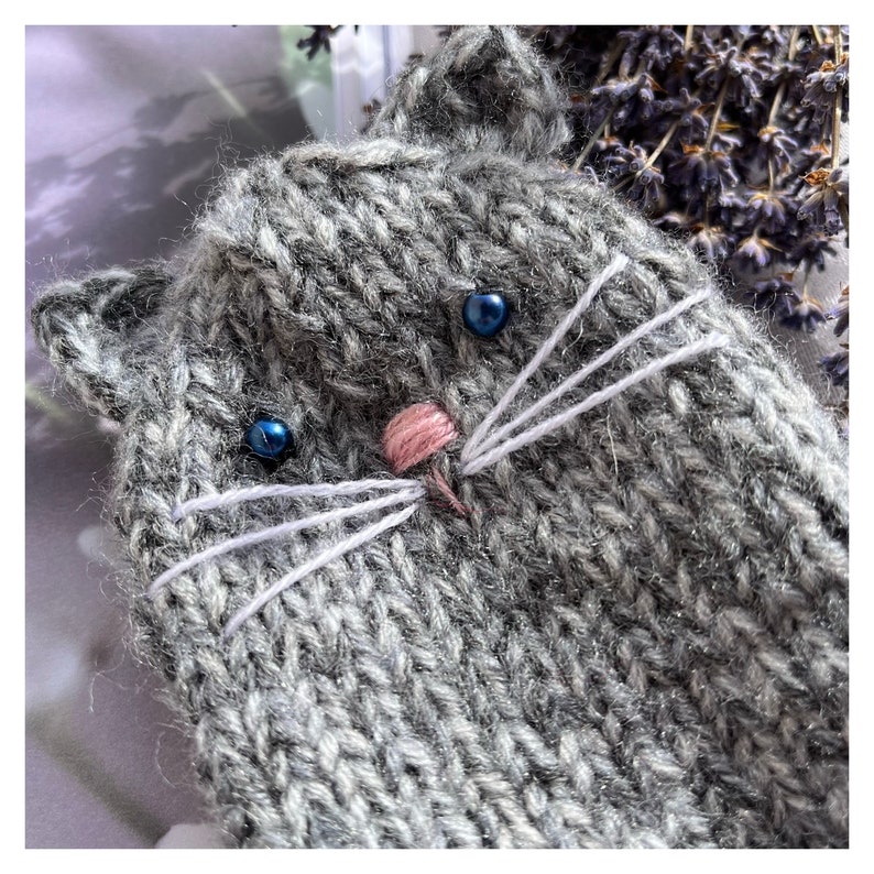Knitted and Embroidered Grey Cats Mittens - Etsy