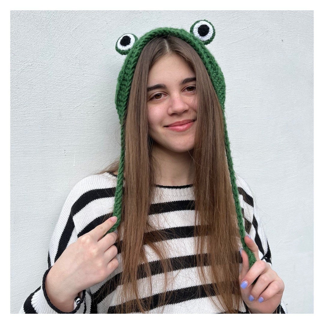 Knitted Green Frog Bonnet Headband - Etsy