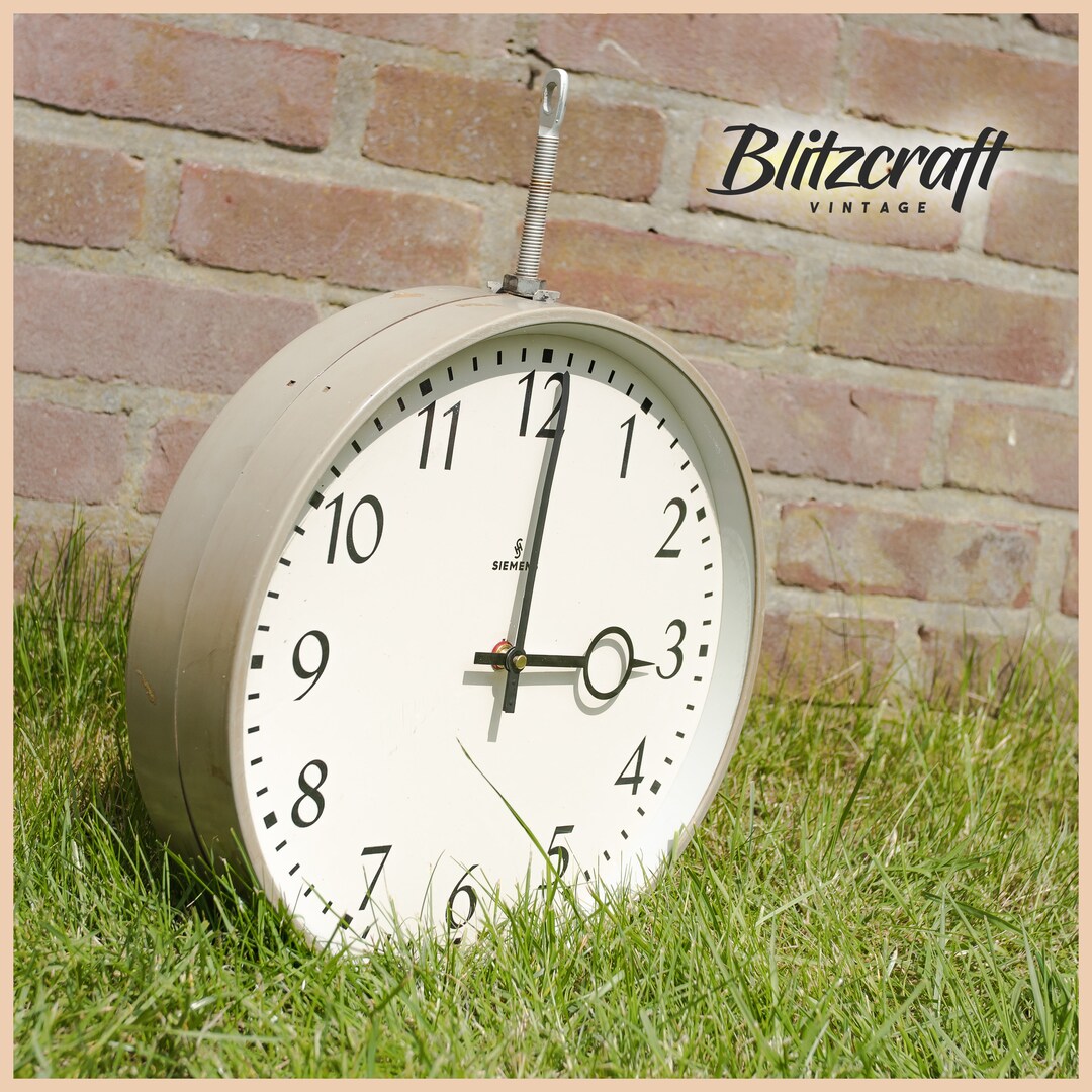 Double Sided Siemens Hospital Clock 1970s, Diameter 35CM, Housewarming ...