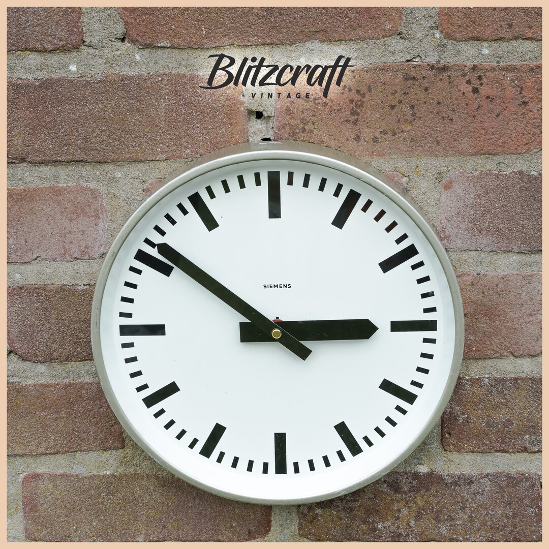Kitchen Clock, Siemens Wall Mounted Workspace Clock 1970s, Office ...