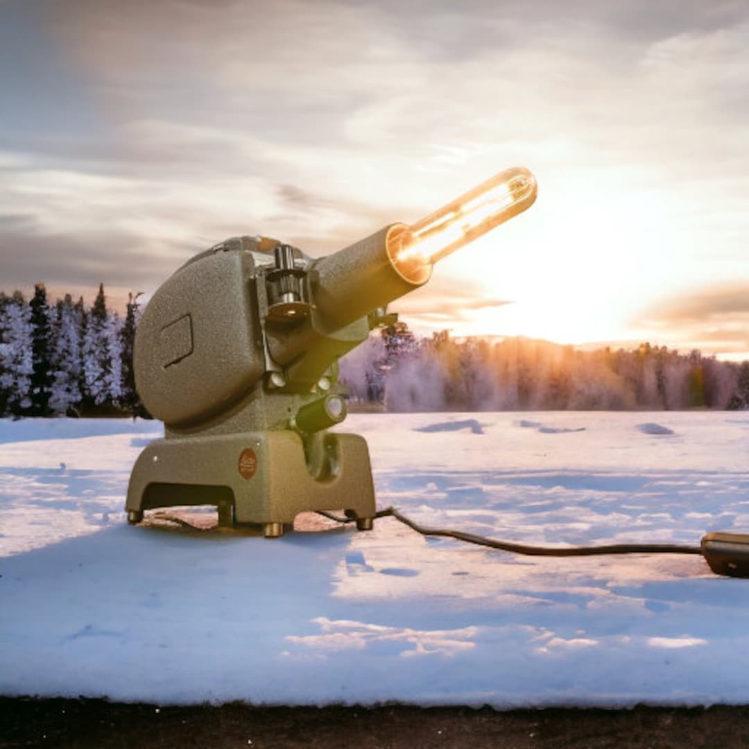 1950s Weitz Wetzlar Prado Projector Desk Lamp, Upcycled Dia Projector ...