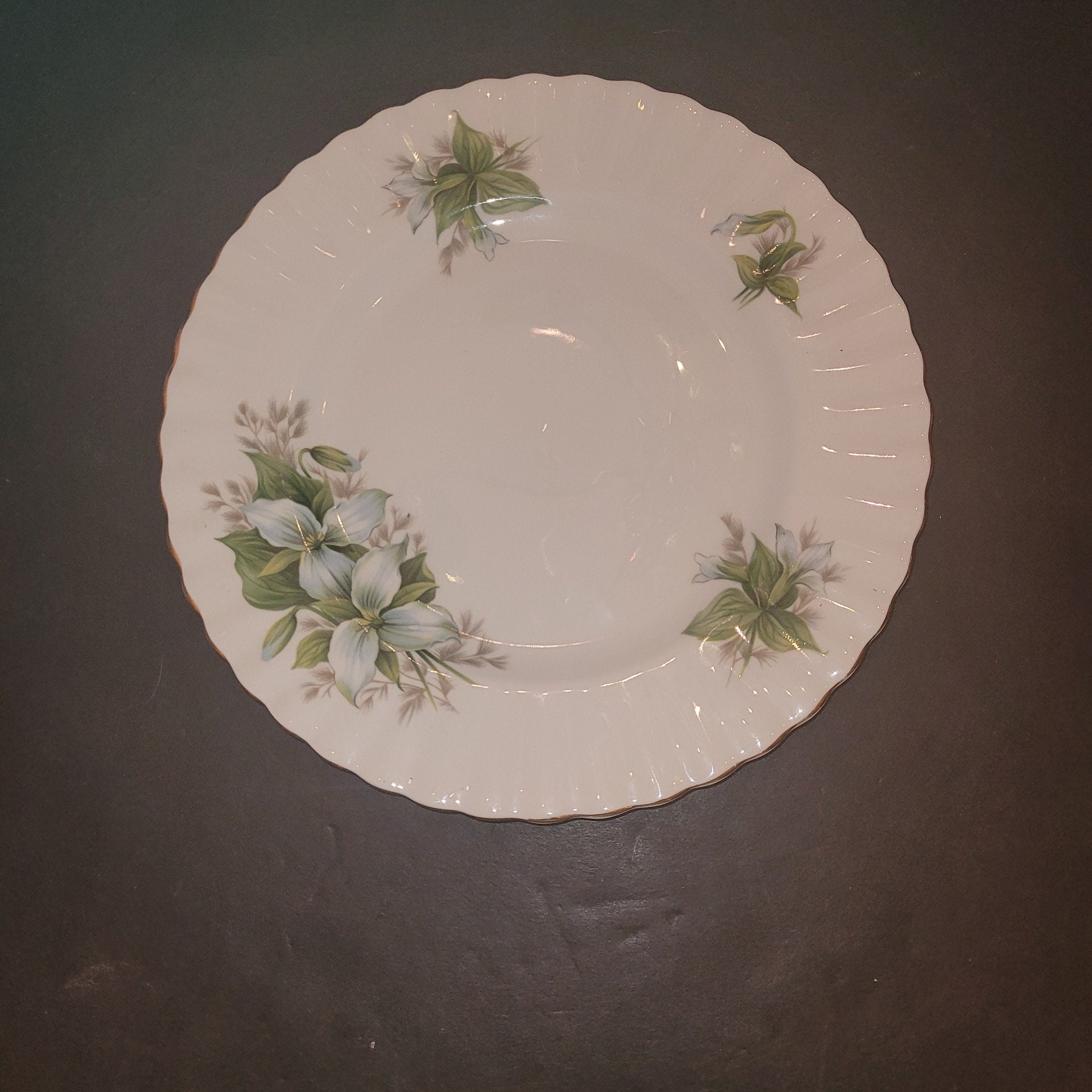 Royal Albert 8 Trillium Bone China Plate - Etsy