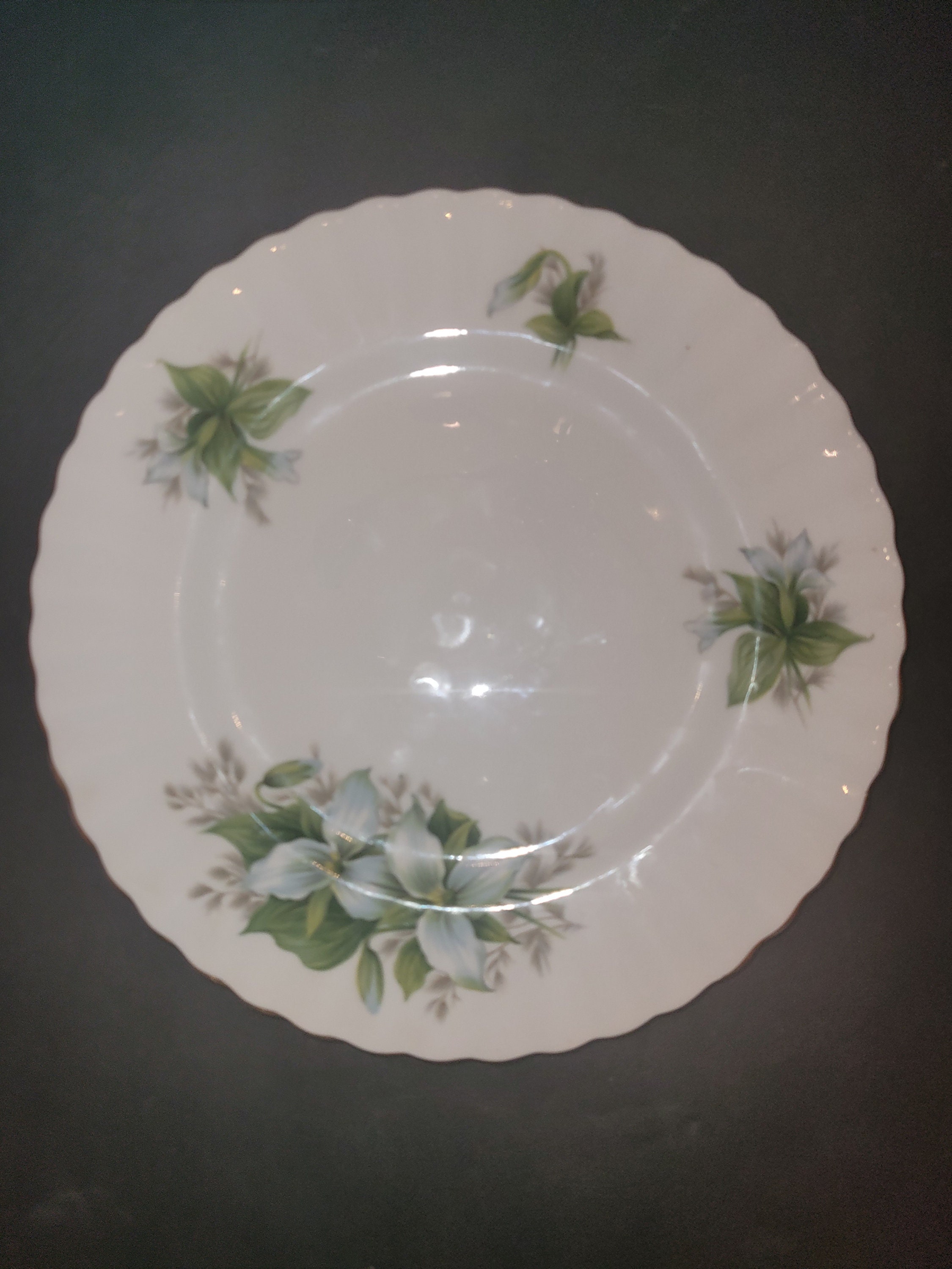 Royal Albert 8 Trillium Bone China Plate - Etsy
