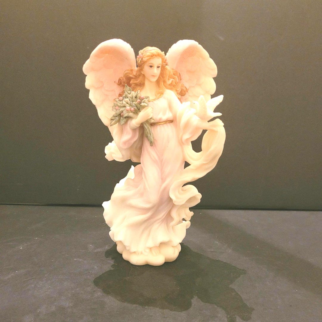 Seraphim Classics-noelle "giving Spirit " Figurine - Etsy