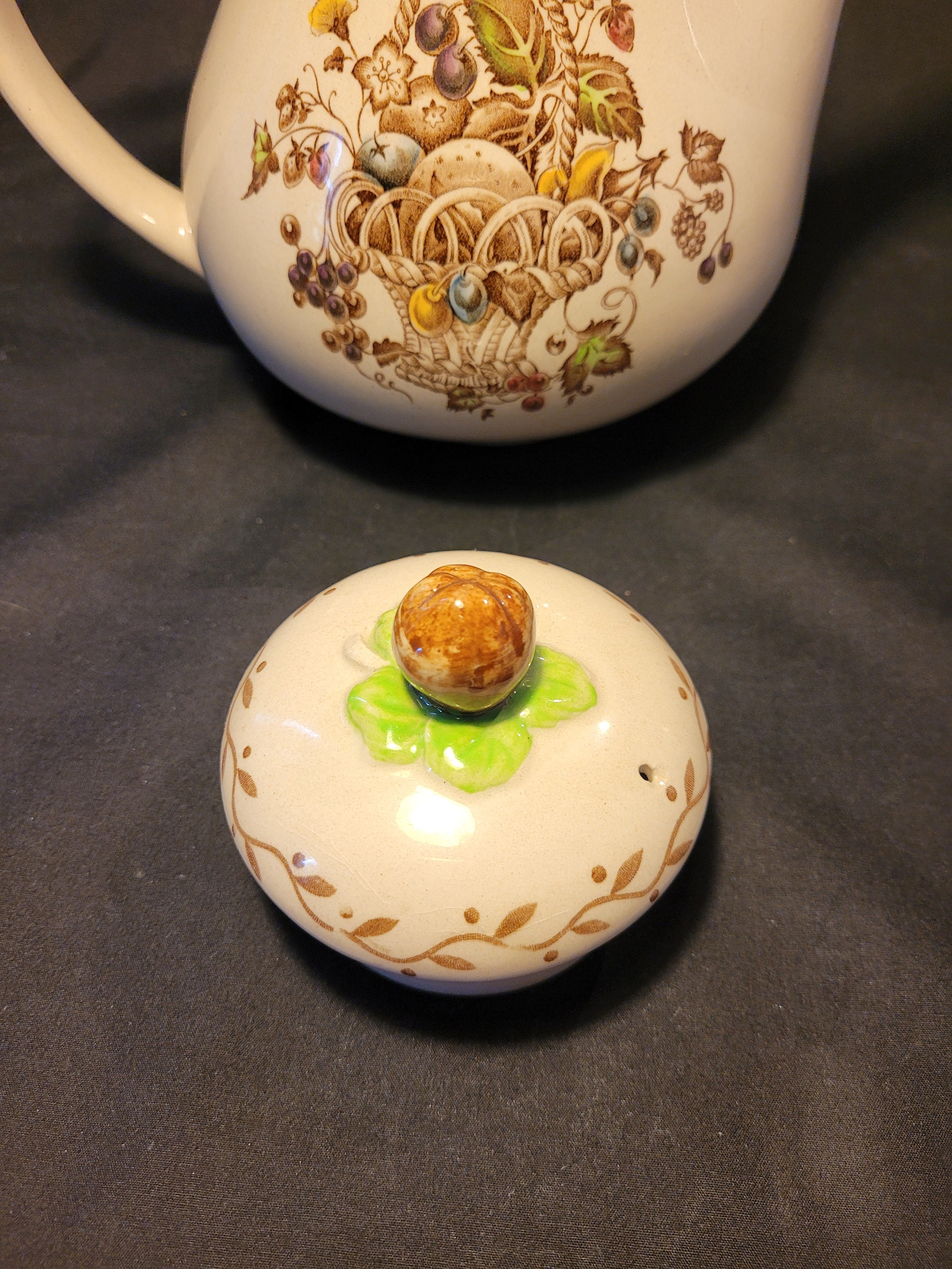 Johnson Bros. Made in England Teapot. Salem Pattern - Etsy