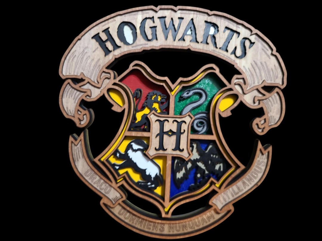 Hogwarts Coat of Arms - Etsy