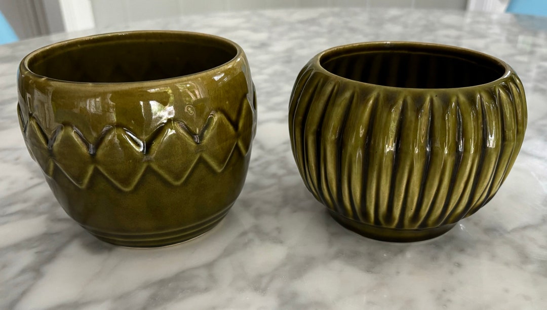 2 Vintage Mccoy Pottery Planters USA - No. 685 and Brush No. 693 - Moss ...