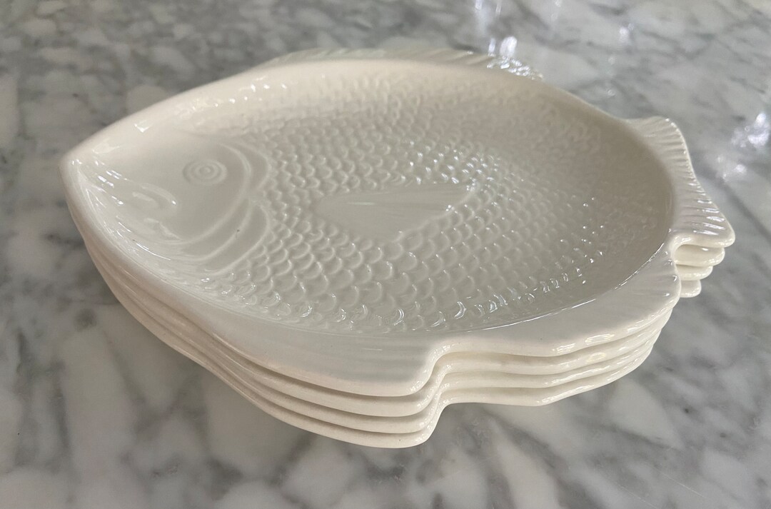 Vintage Whittier Potteries (california) Fish Dinner Plates - 11” X 9 ...