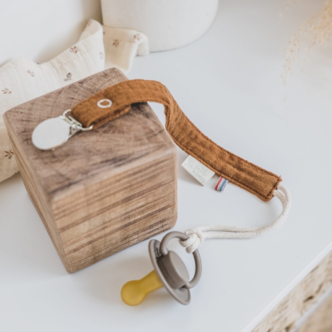Personalized Pacifier Attachment cognac - Etsy