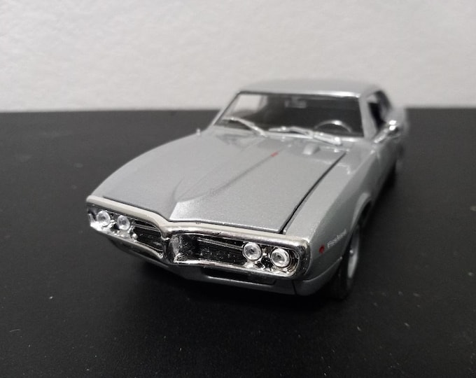 1967 Pontiac Firebird Diecast Model Car 1:24 Scale - Etsy