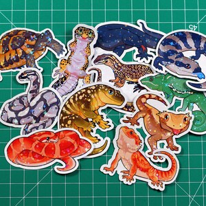 Crested Gecko Sticker - Lizard - Handmade - Reptile - Vinyl - Shiny ...
