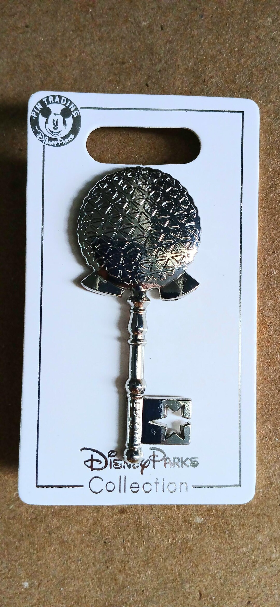Disney Keys to the Kingdom Epcot Passholder Pin disneypintrading - Etsy