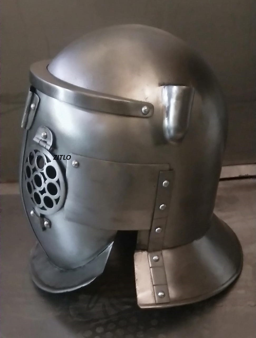 Provocator Gladiator Helmet With Satin Finish 1.6mm/16 Gauge Gladiator ...