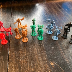New Commander Miniatures for RISK: 2210 and Other Tabletop Board Games ...