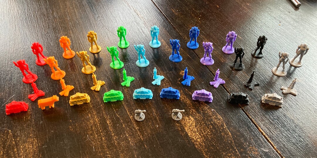 New Commander Miniatures for RISK: 2210 and Other Tabletop Board Games ...
