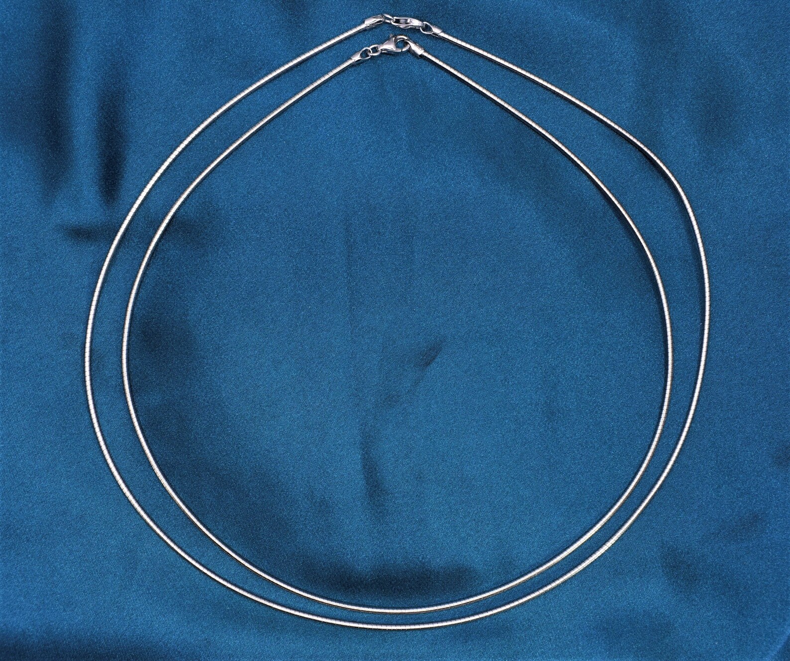 TRENDY NECKLACE, SILVER Omega Necklace, Solid 1.5mm Round Omega ...