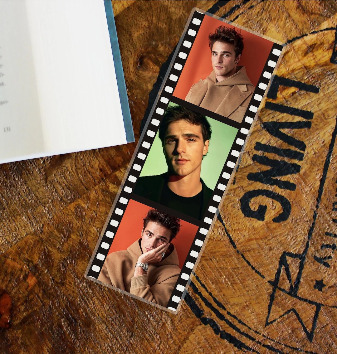 Jacob Elordi Photo Bookmark, Laminated Glossy Page Holder - Etsy
