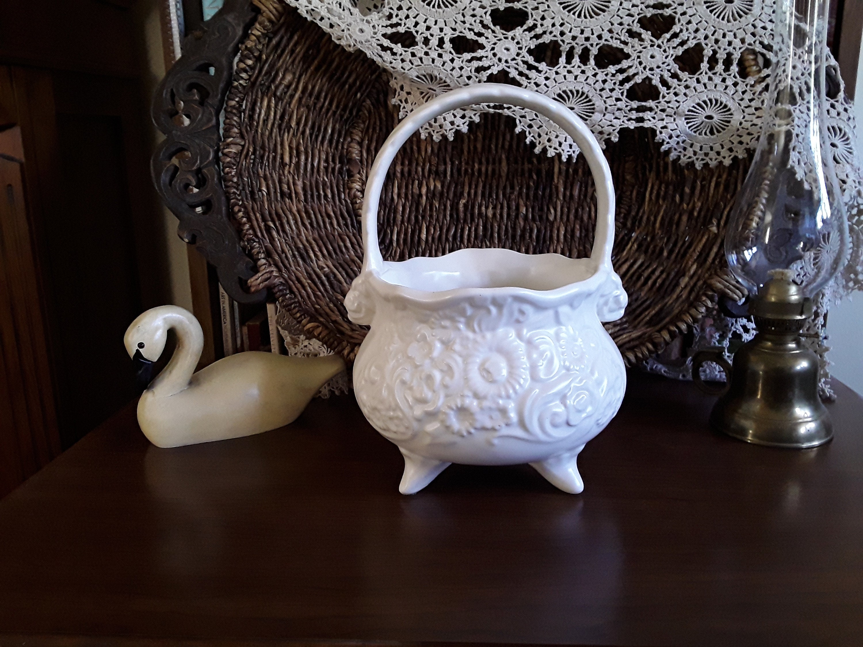 Vintage 1960s Hull Pottery Cream White Basket Planter With Handle - Etsy