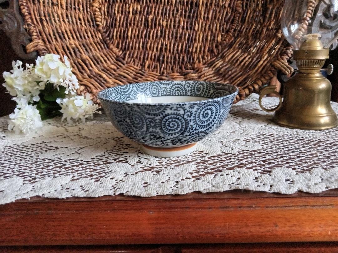 Mino Ware Japanese Ceramic Rice Bowl Indigo Karakusa Made in Japan - Etsy