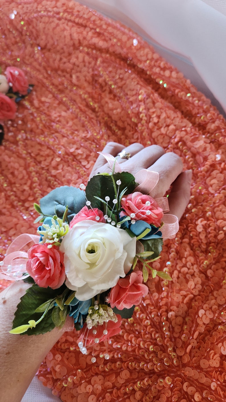 Corsage Flowers Wristlet Prom Boutonniere - Etsy