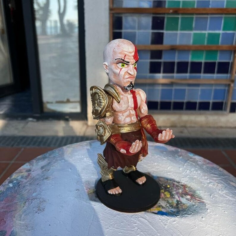 Kratos Stand Controller/ Phone Holder 3D Print, God of War, Gaming ...