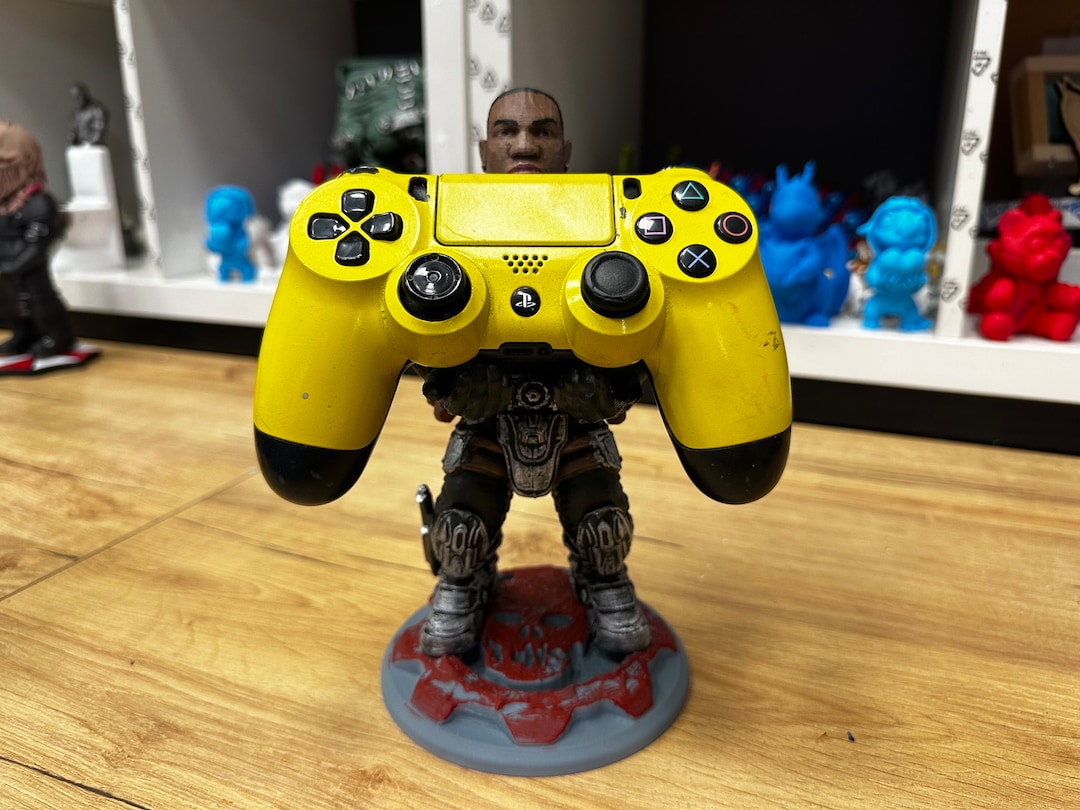 Gears of War, Augustus Cole, Phone Holder, Joystick Holder, Controller ...