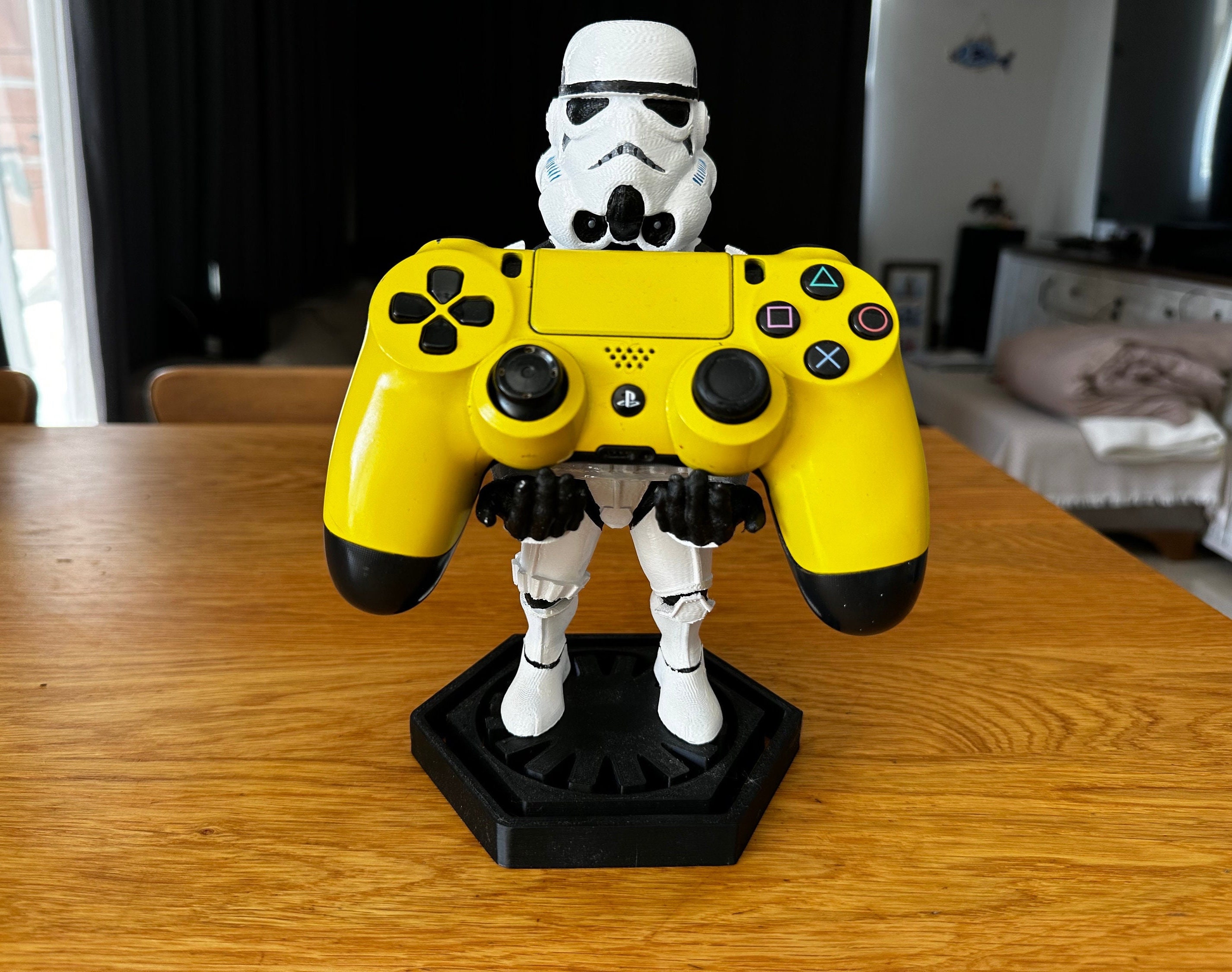 Stormtrooper controller holder store