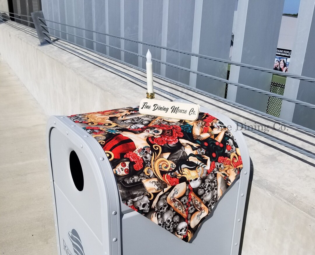 Tablecloth for Disney Trash Cans "margaritas in Mexico After Dark ...
