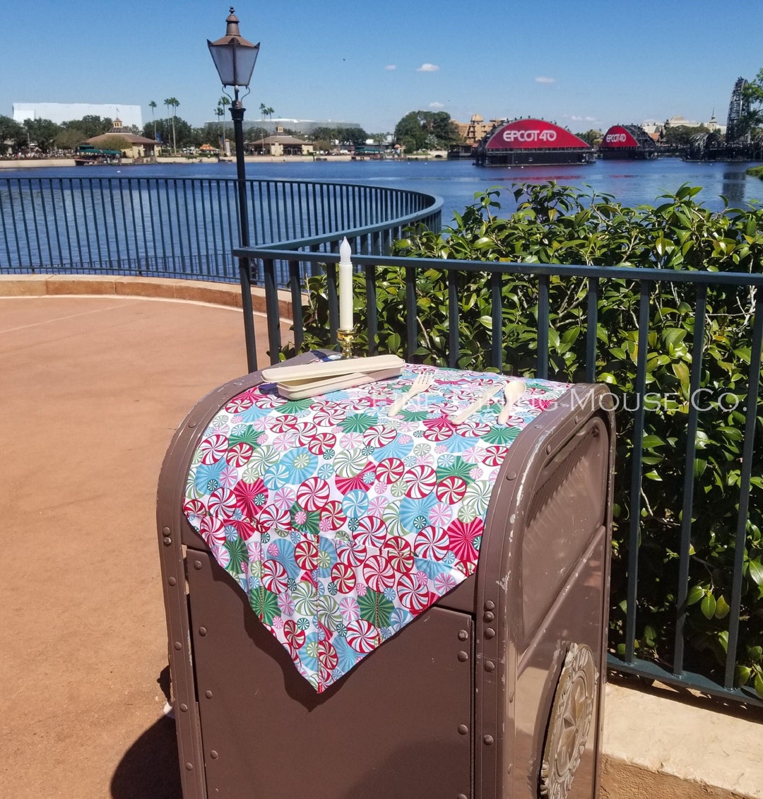 Tablecloth for Disney Trash Cans "sugar Rush Holiday Swirls" Vanelope ...