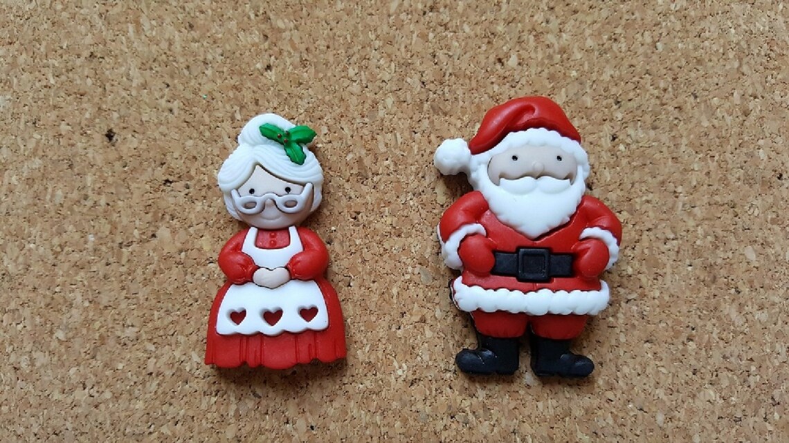 Santa Claus and Mrs. Claus Lapel Pin Set - Etsy