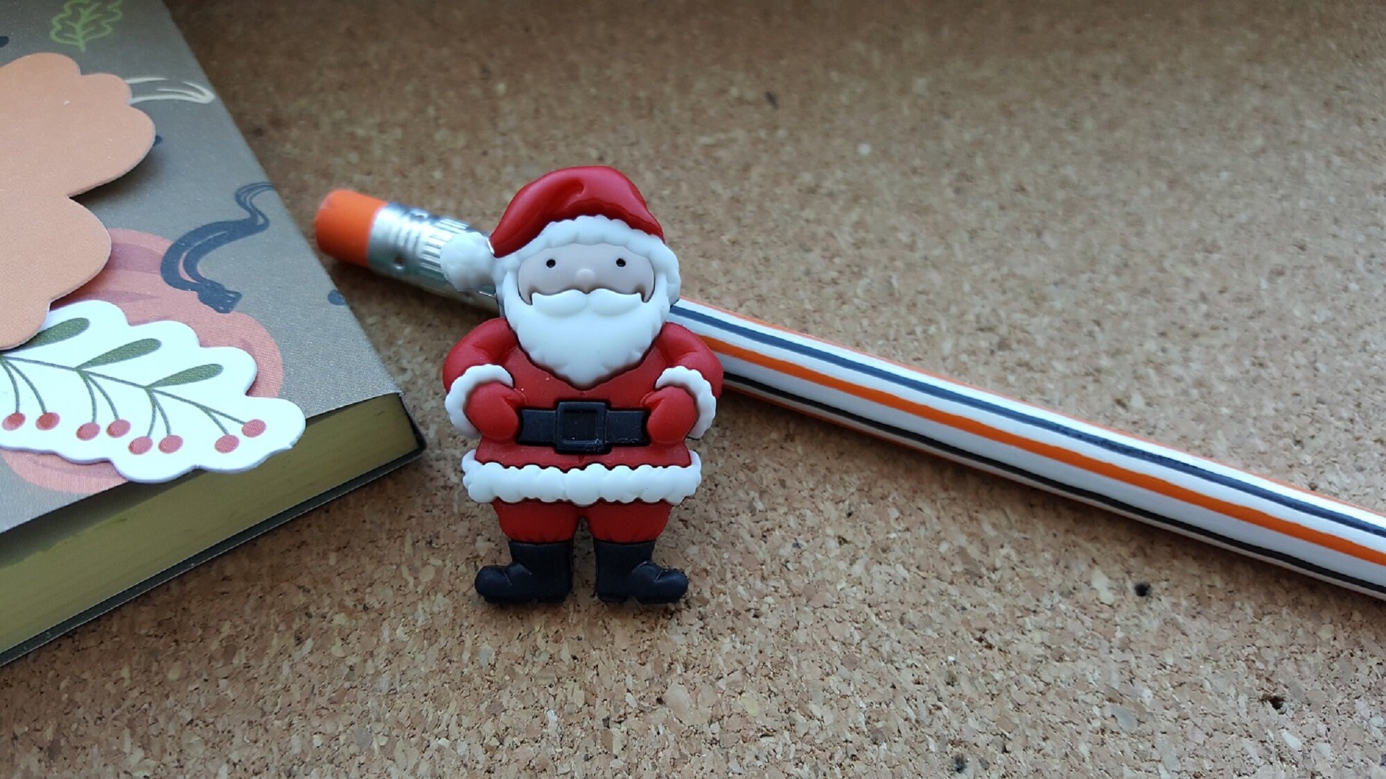 Santa Claus and Mrs. Claus Lapel Pin Set - Etsy