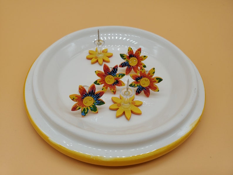 Retro Colourful Flower Push Pins, Cork Board Pins - Etsy