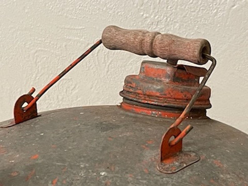 Vintage Eagle Manufacturing Company Galvanized Gasoline Can - Etsy