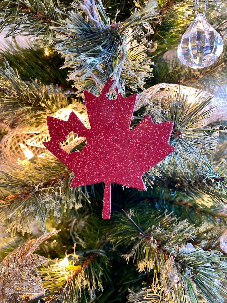 Metal Maple Leaf Ornament / Christmas Tree Ornament/ Wedding Favours ...