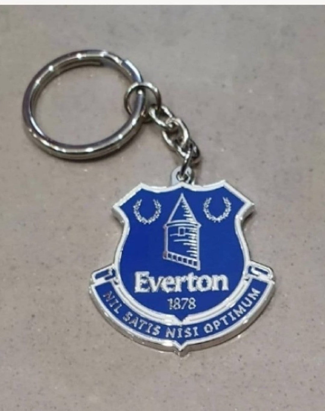 Everton Blue Crest Keyring - Etsy UK