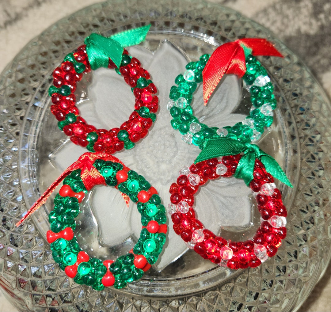 Set of 4 Vintage Beaded Wreath Ornaments - Etsy