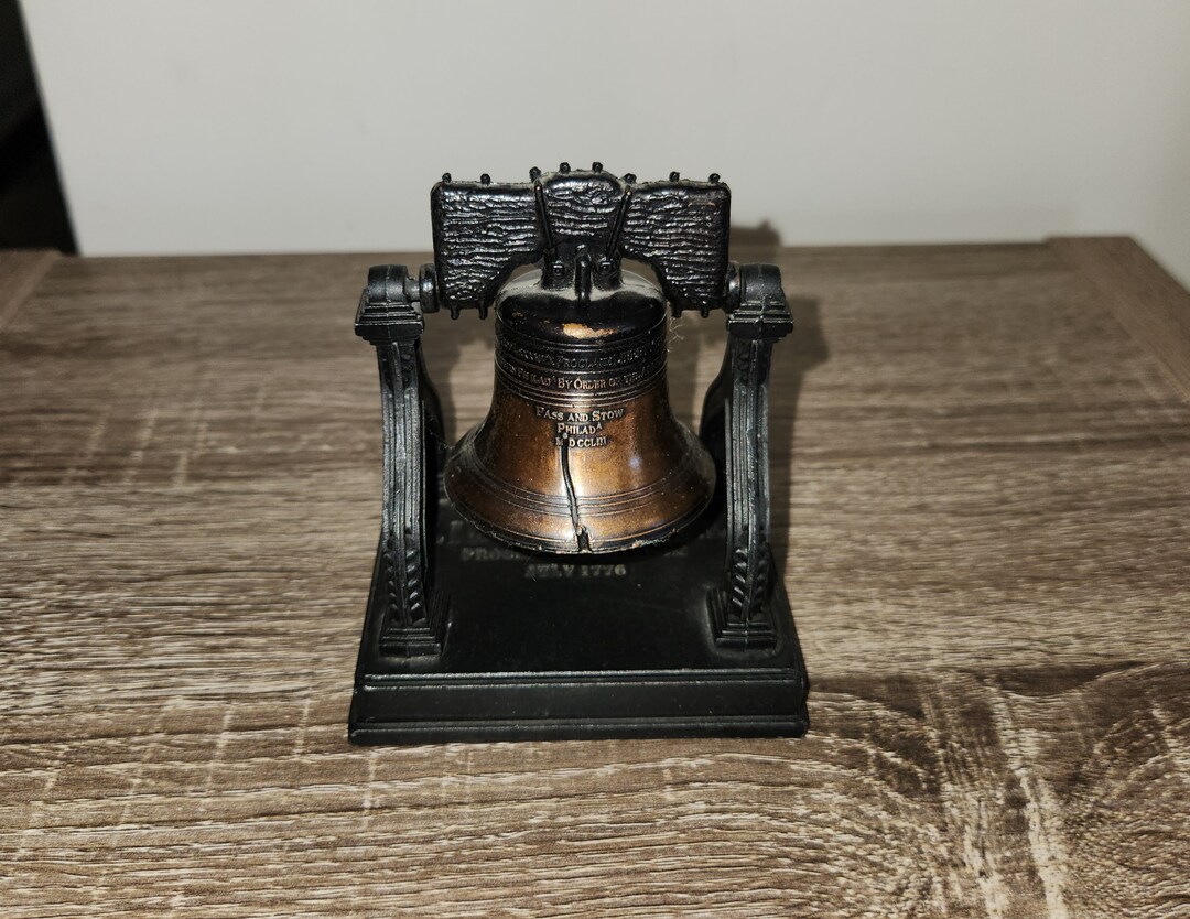 Vintage Souvenir Cast Iron Liberty Bell Paperweight With Working Bell ...