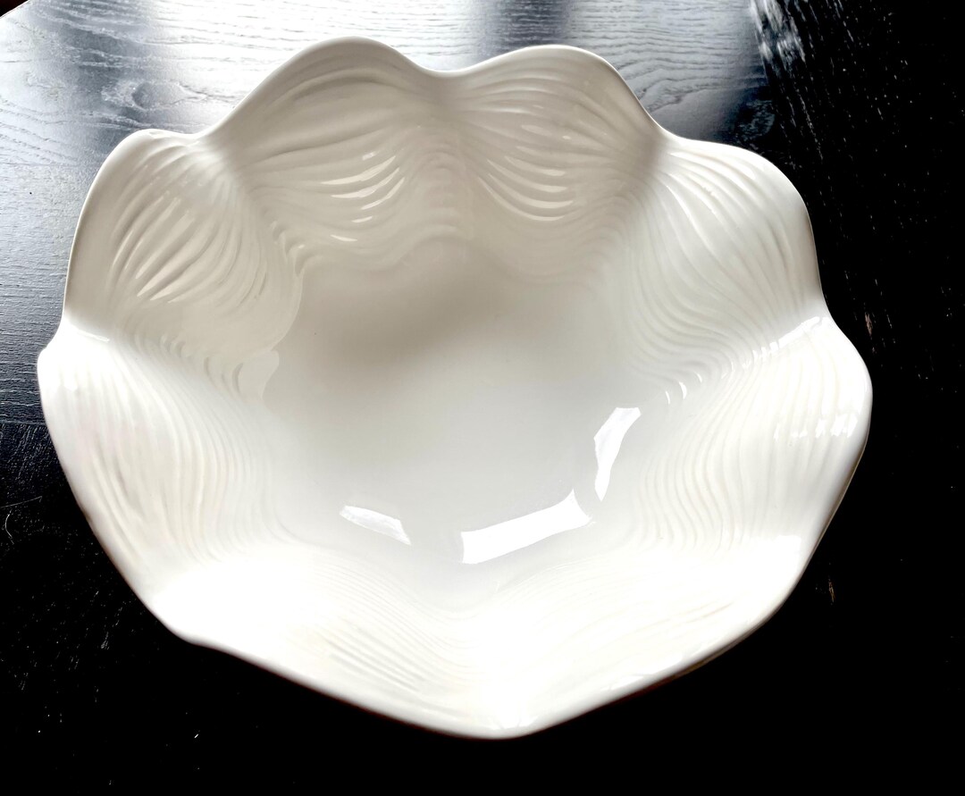 Vintage Fapor of Portugal Scalloped White 9 in Bowl Excellent Condition ...