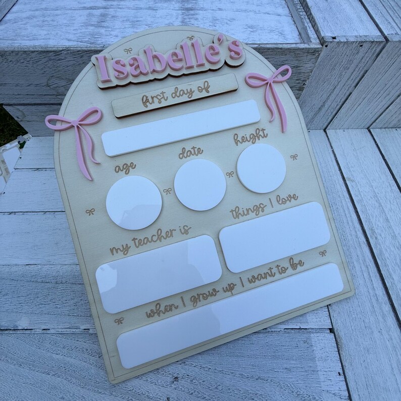 Reuseable First Day of School Sign With Bows - Etsy UK