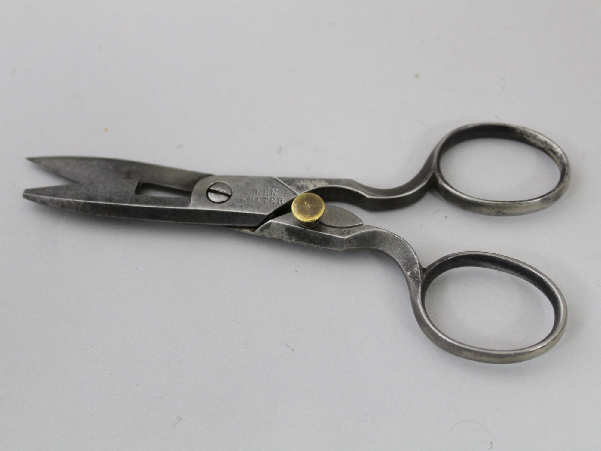 Vintage Buttonhole Scissors - Etsy