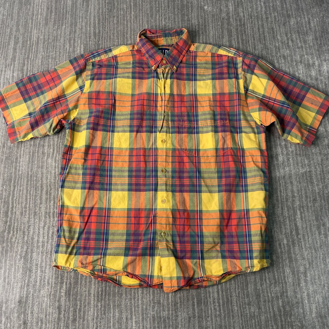 Vintage 2000s Gap One Pocket Plaid Pattern Basic Essential Casual ...