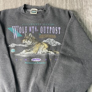 Vintage 90s Wolf Mountain Outdoors Wolf Animal Nature Basic Essential ...