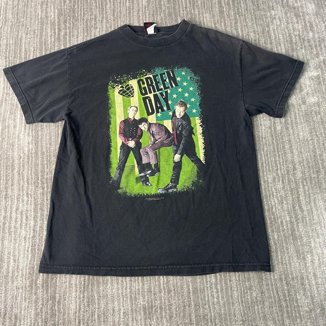 Vintage 2000s Green Day Rock Band Concert Style Basic Essential ...
