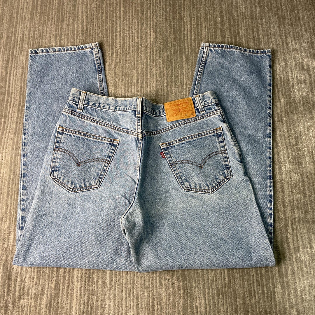 Vintage 2000s Levis Relaxed Fit Straight Leg Red Tab Classic Brand Y2K ...