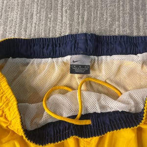 Vintage 2000s Nike Swoosh Check Two Pocket Sportswear Athletic Y2K ...