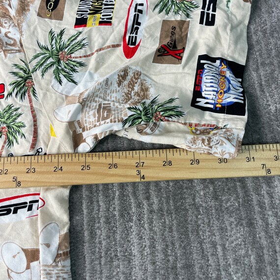 Vintage 2000s ESPN Zone One Pocket Abstract Pattern S… - Gem