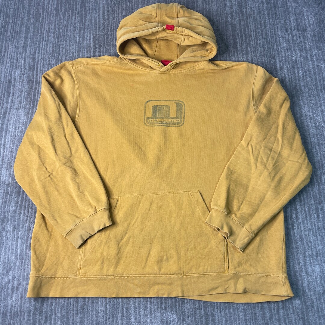 Vintage 2000s Mossimo Spell Out Logo Skater Grunge Emo Y2K Aesthetic ...